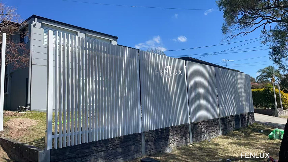 DIY Aluminium Blade Fence Panel | Modern Aluminium Blade Fencing ...